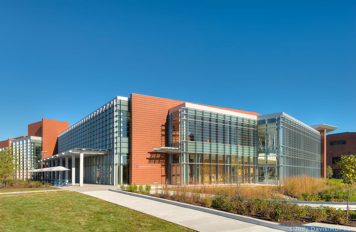 Integrated Engineering Services Building | NASA Langley Research Center | AECOM | Archinect