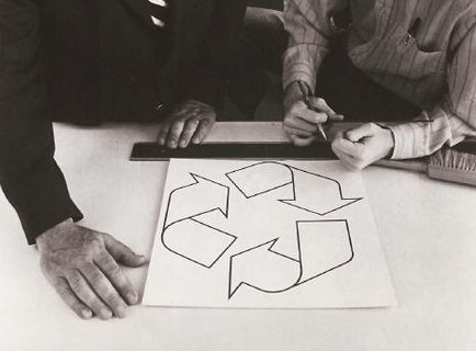Gary Anderson, architect and designer of the recycling logo | News ...