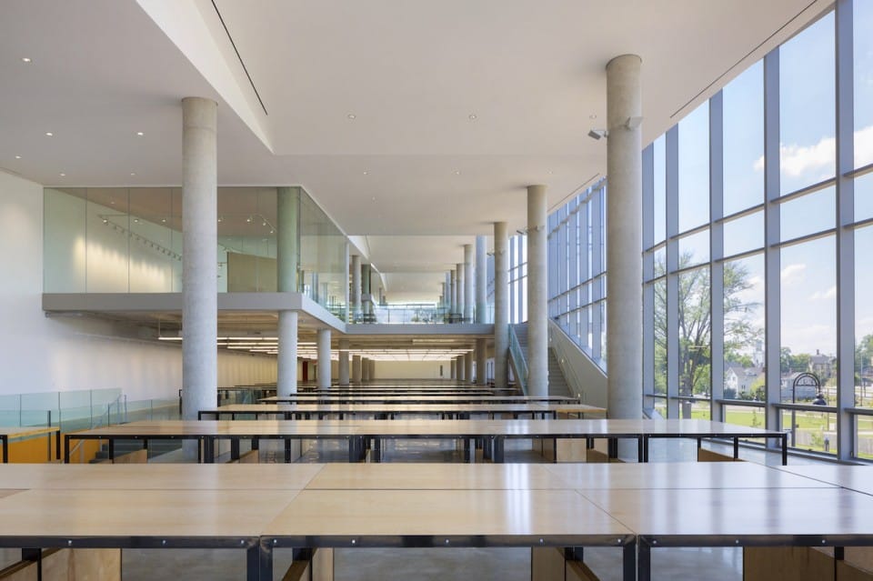 The WEISS/MANFREDI-designed Kent State Center for Architecture and ...
